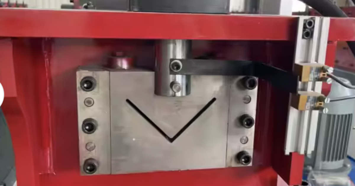 Aluminum drip edge roll forming machine UAE | Machine Matcher