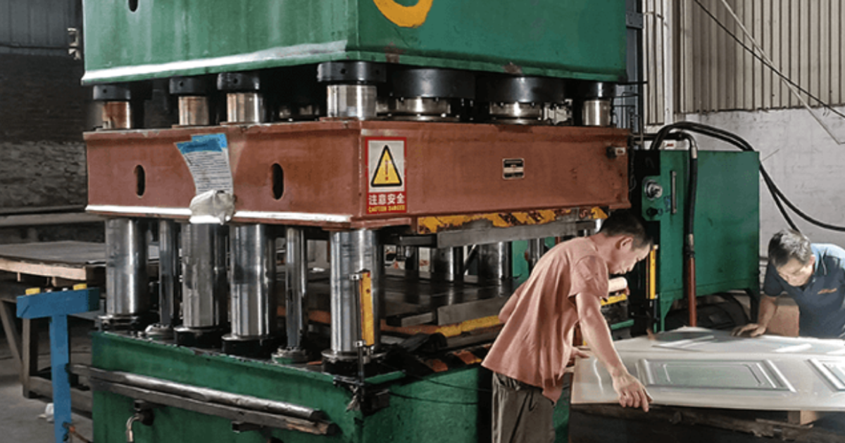 HARSLE Y32 2500T Steel Door Embossing Machine | Machine Matcher