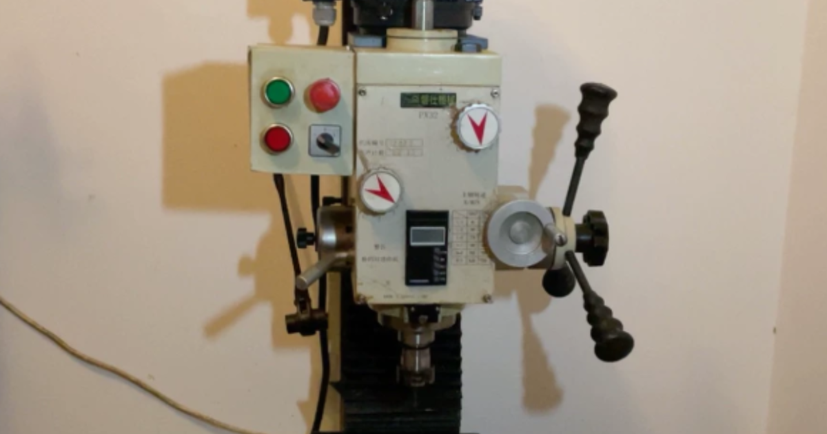 VIGERT PX32 Upright Milling Machine | Machine Matcher